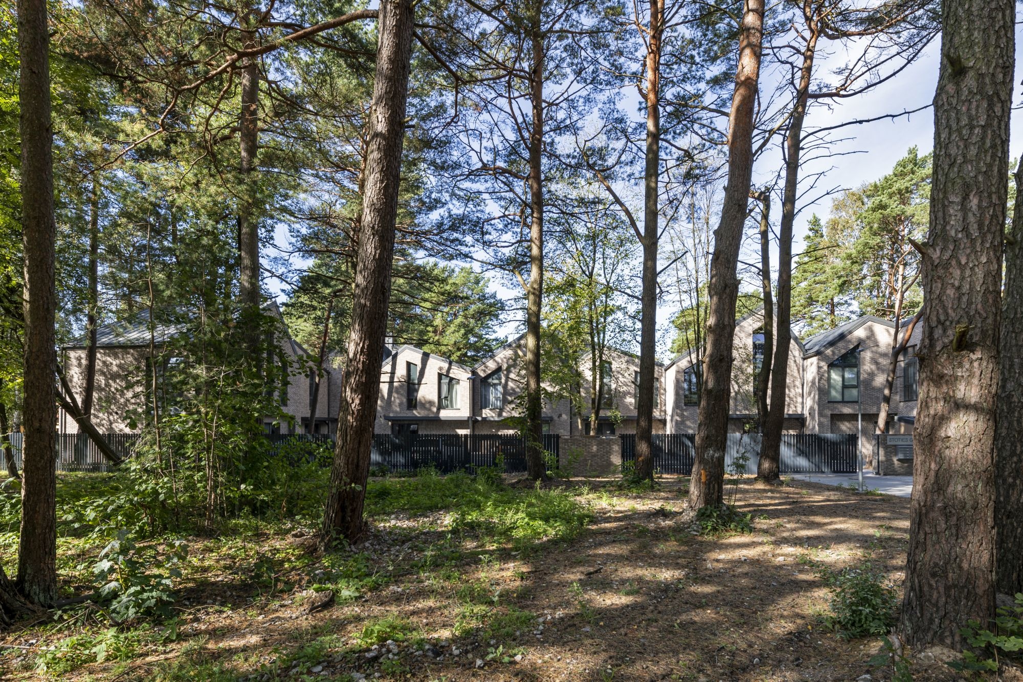 Wohngruppe, Giruliai, Litauen - Feldhaus